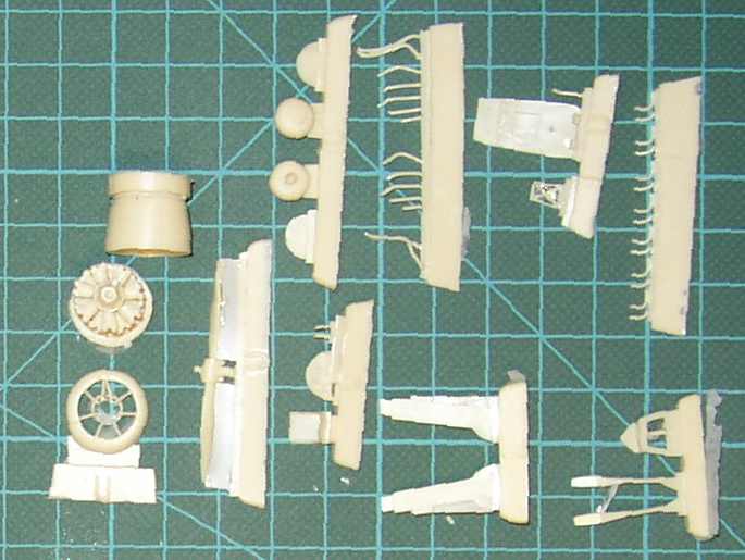Howard Hughes 1B (Doppelbausatz) - CMR - 1/72 Resin