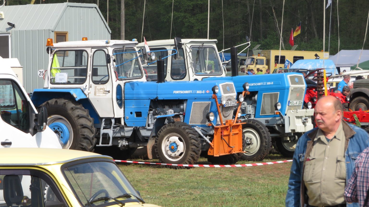 ZT-300 & ZT-303 – im Detail – Teil 1 – IPMS Deutschland