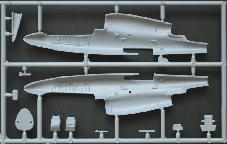 Heinkel He 162S-9 “V-Tail Jet” – IPMS Deutschland