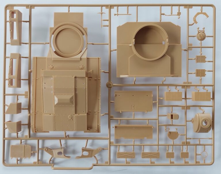 M55 203mm Self-Propelled Howitzer – IPMS Deutschland