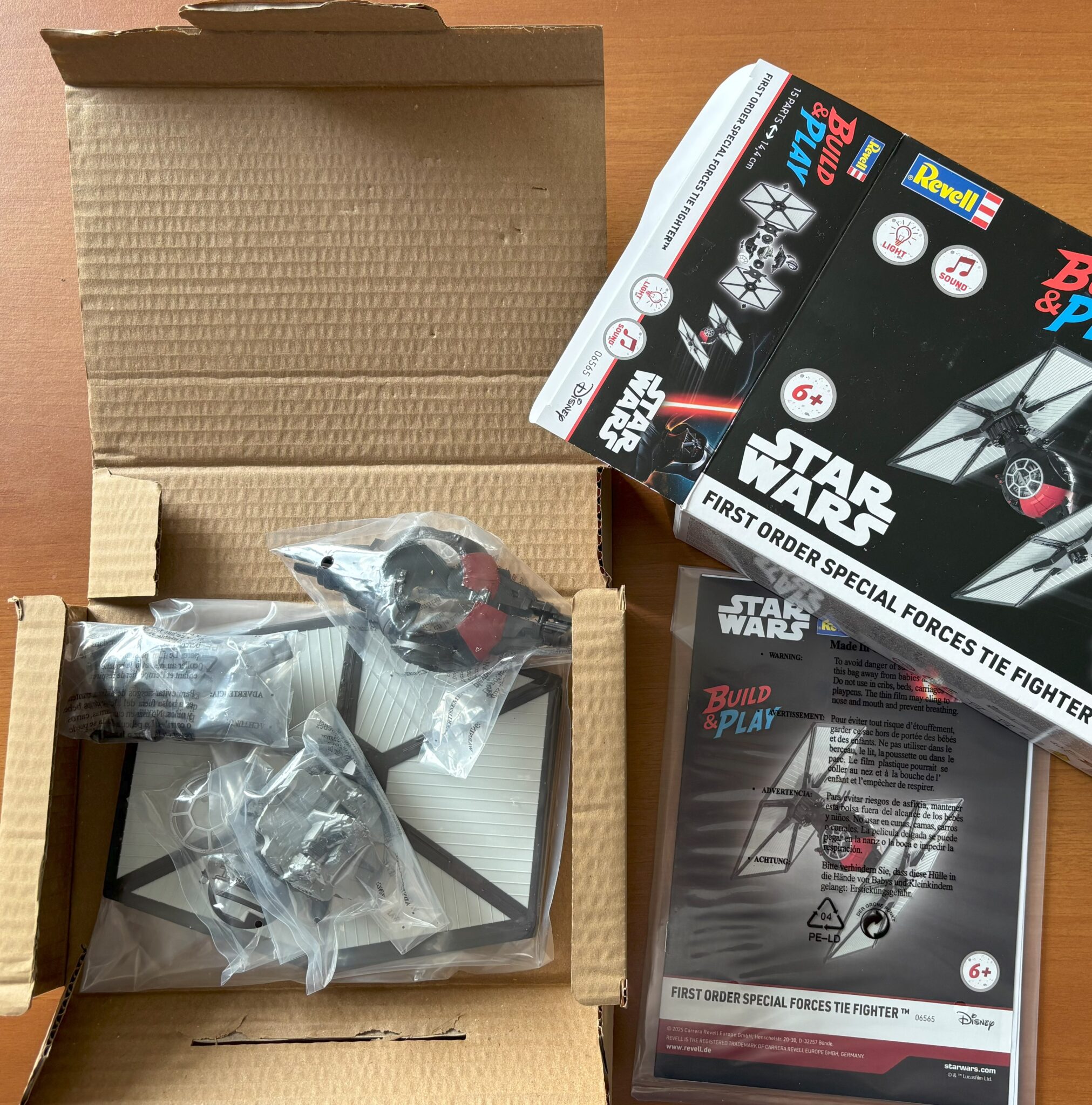 First Order Special Forces Tie Fighter – IPMS Deutschland